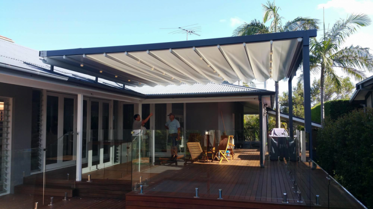Retractable Roof Systems - Australian Awnings